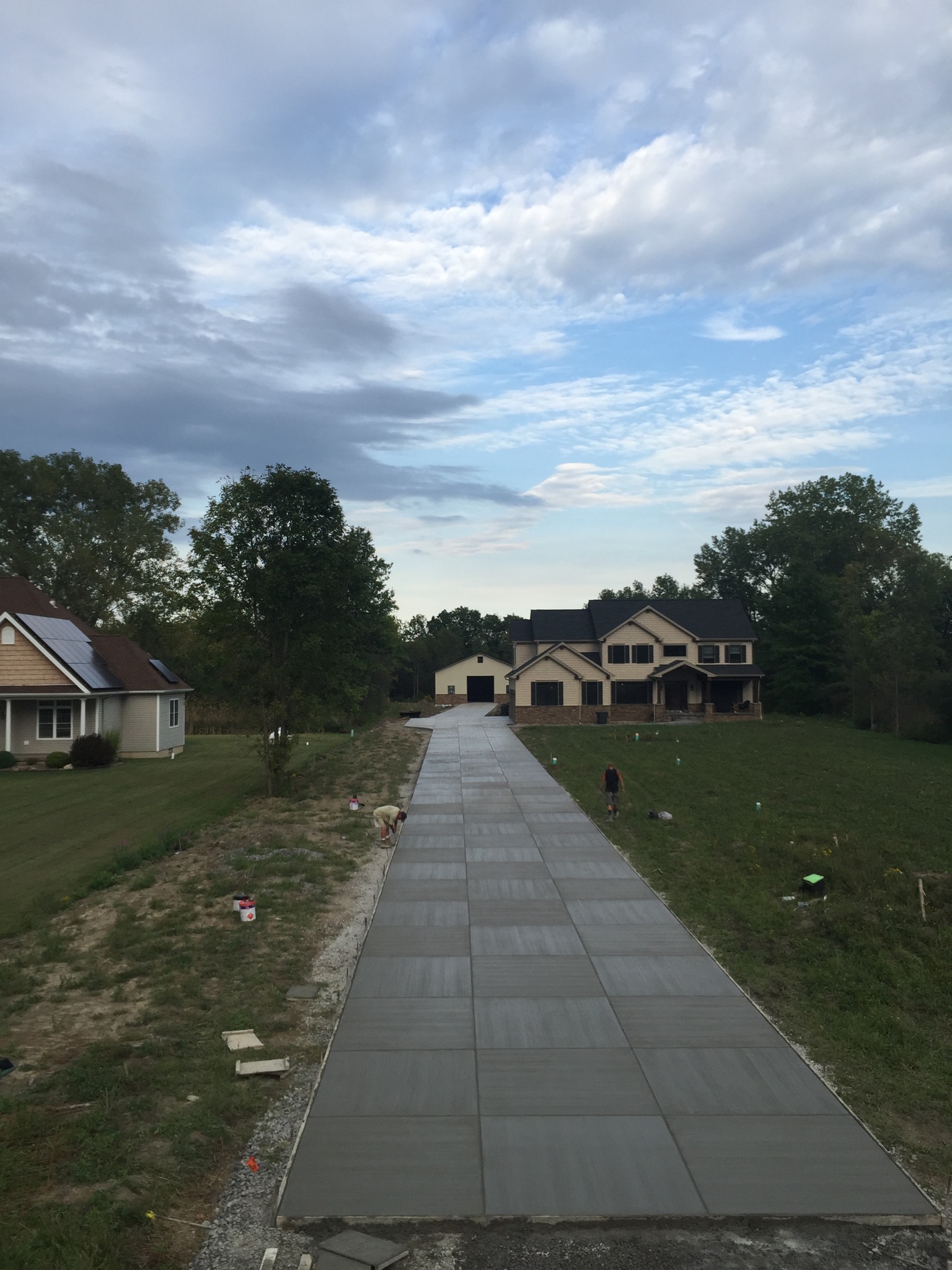 Concrete Driveways - F & B Construction | Concrete Contractors